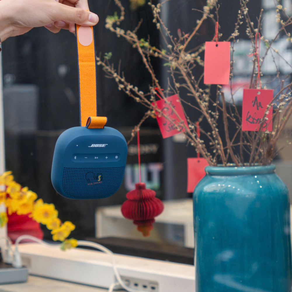 Tết này sắm ngay Bose SoundLink Micro 2 nâng cao không khí vui xuân