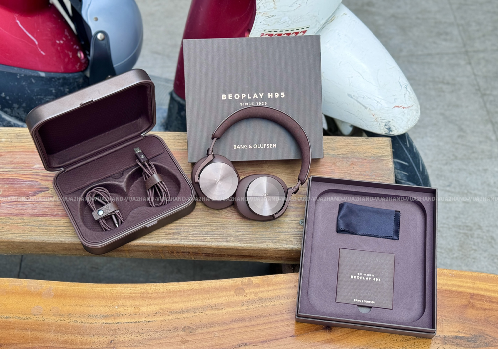 Đánh giá tai nghe B&O H95 - Chiếc tai nghe có gì hot mà bán chạy đến vậy?