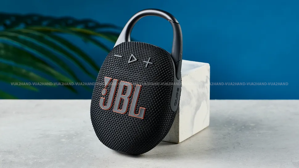 Review JBL Clip 5 loa nhỏ nhưng âm thanh cực kì ấn tượng