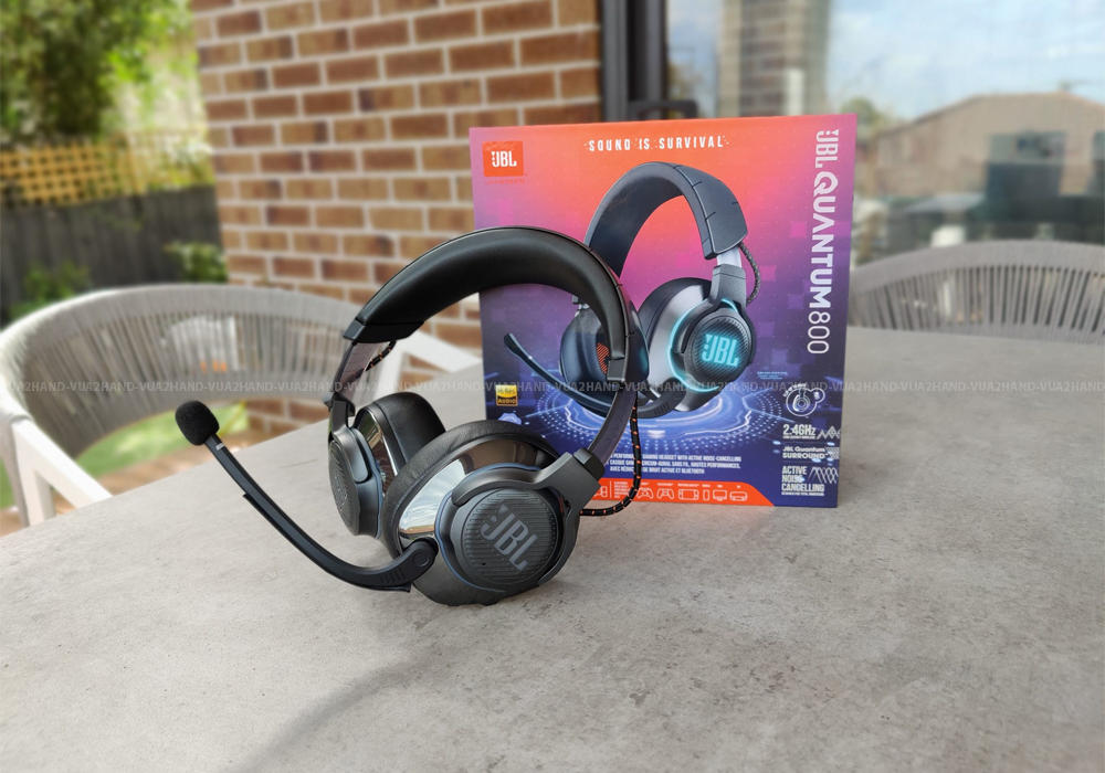 Tai nghe JBL Quantum 800: Âm thanh trầm ấm mang lại trải nghiệm riêng ...