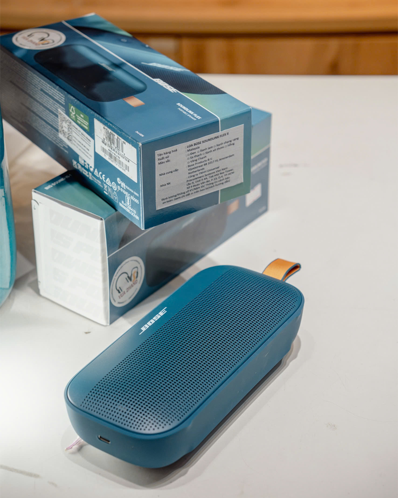 Tận hưởng âm nhạc lẫn vẻ đẹp với Bose SoundLink Flex II – Âm thanh đỉnh ...
